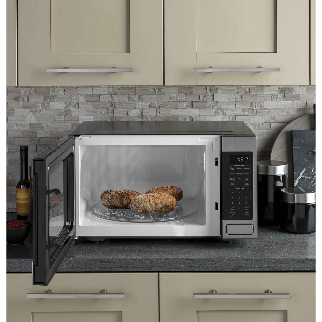 JES1657SMSS - Microwave 1.6 cuft Stainless General Electric